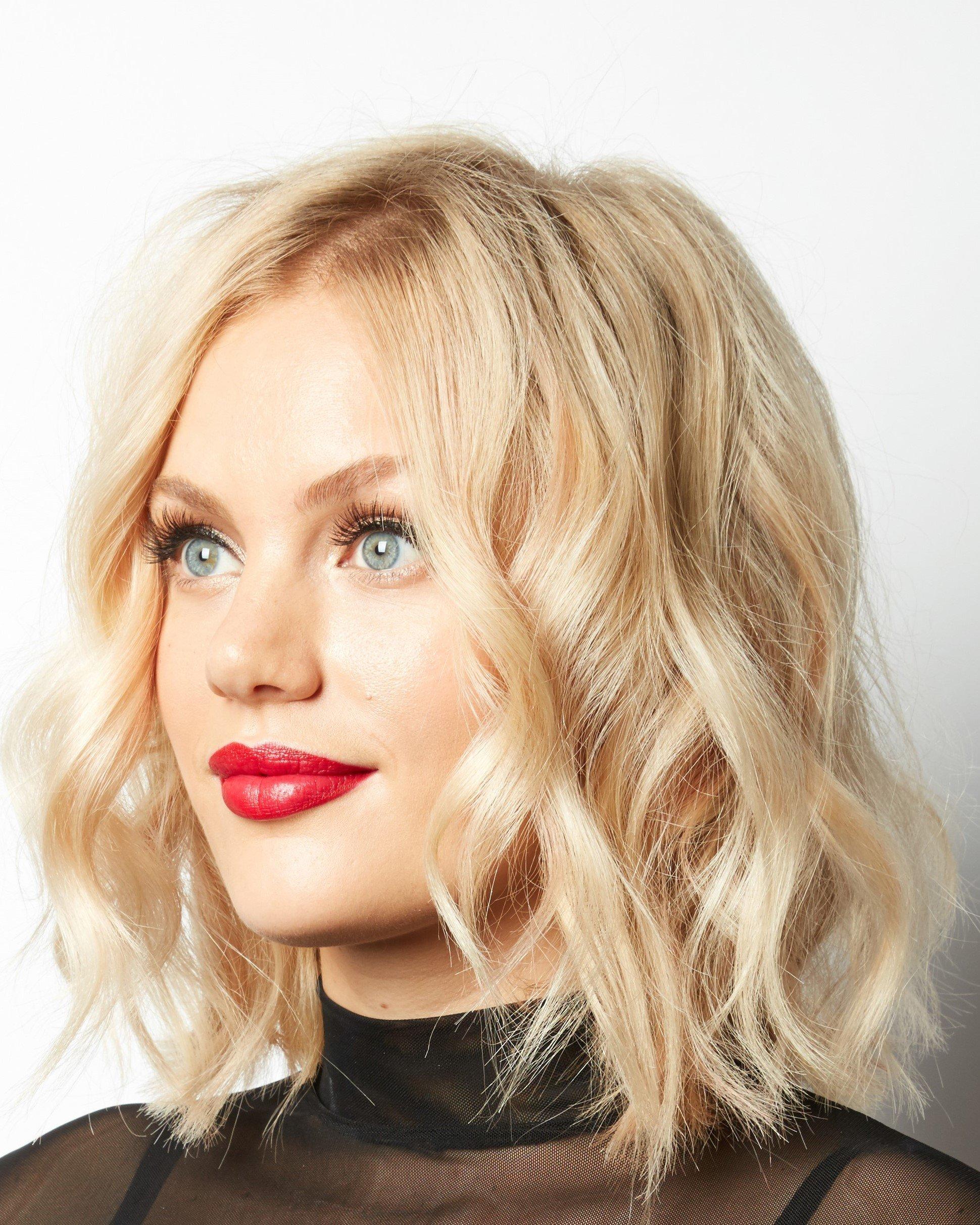 Coiffure ondulée facile | Inspiration coiffure | ghd® France
